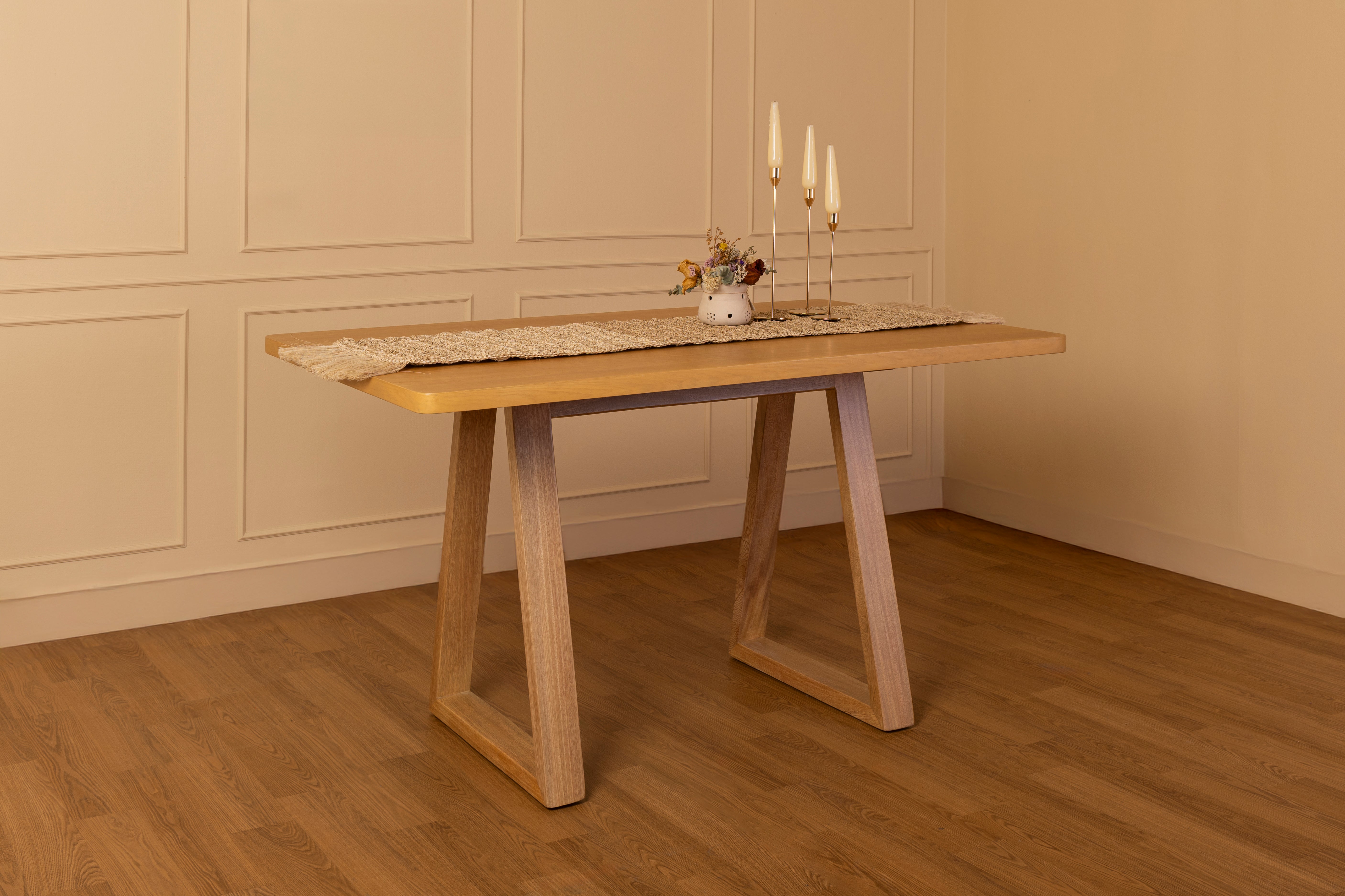 Mesa de comedor Sahara – Galeria Murano